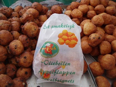 oliebollen :: Bakkerij van Esch